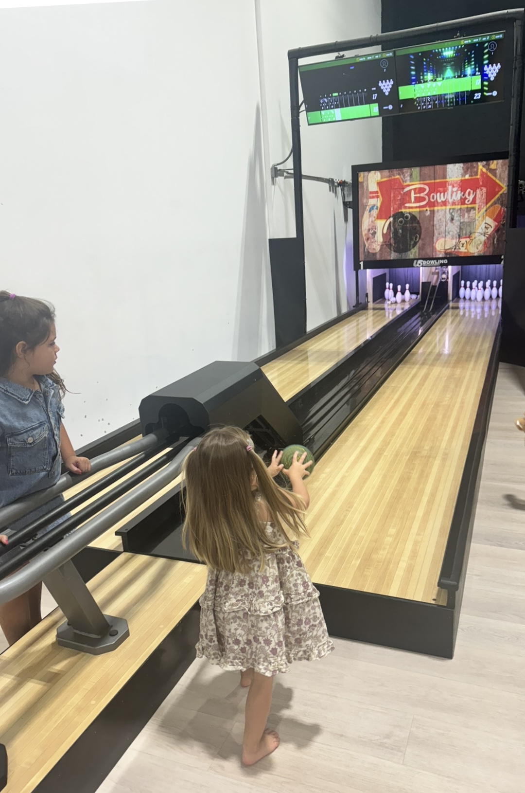 Play La La – Staten Island