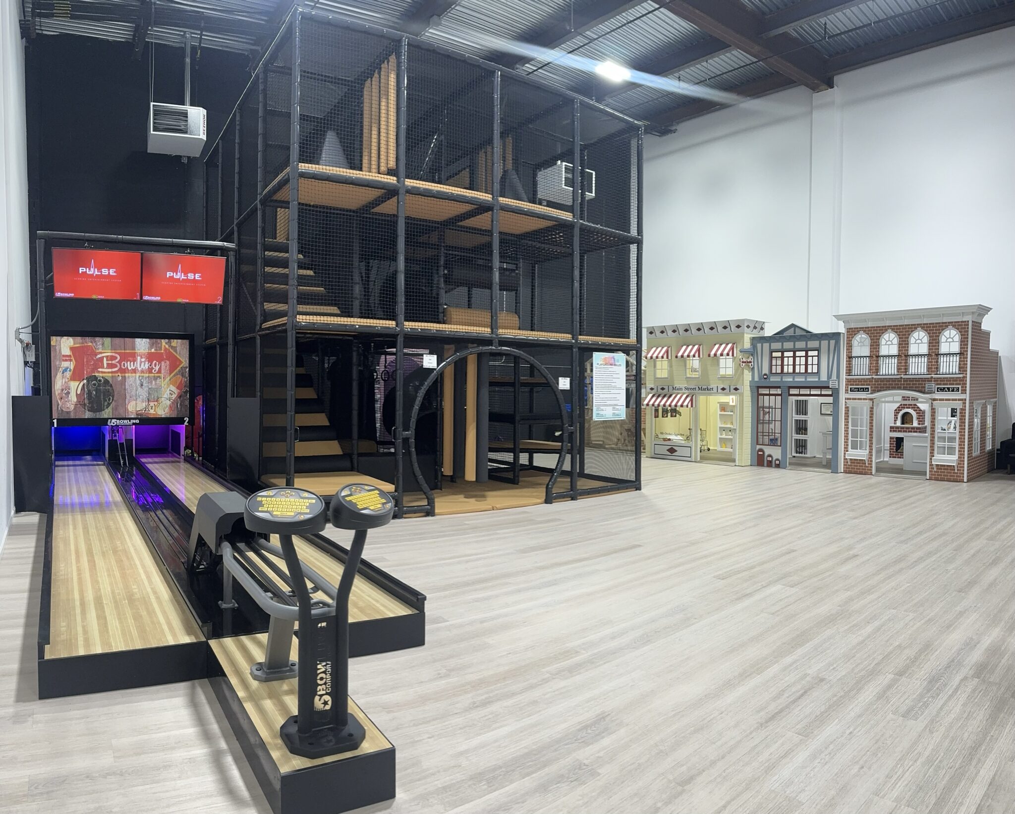 Play La La – Staten Island